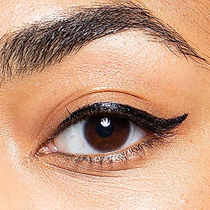 Mistake Erase Liquid Eyeliner and Corrector - All Day Wear Water-Resistant Eye Liner