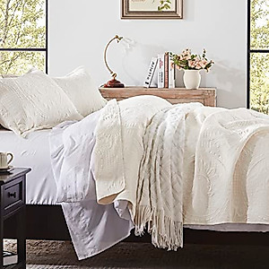 Anluoer Quilt Queen Size Bedding Set-Cream Embossed, Bedspreads-Lightweight Summer Soft Microfiber Bedspread, Bed Coverlet for All Seasons (1 Quilt, 2 Pillow Shams)