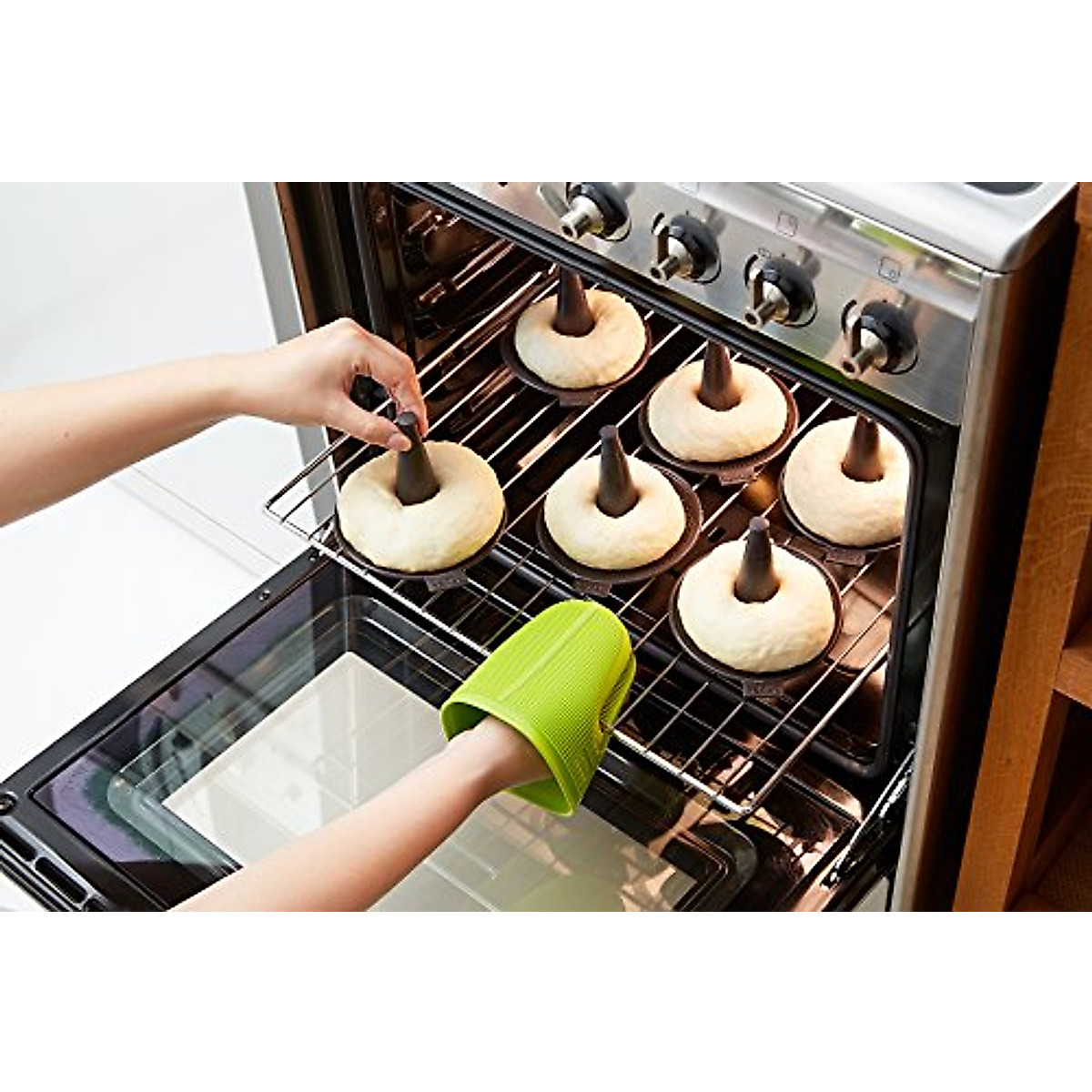 Lekue Bagel Maker with 6 Individual Bagel Molds, Brown