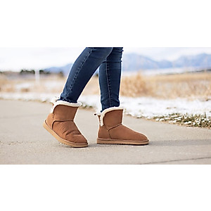 Dearfoams Women's Fireside Perth Genuine Shearling Indoor/Outdoor Water Resistant Foldover Boot