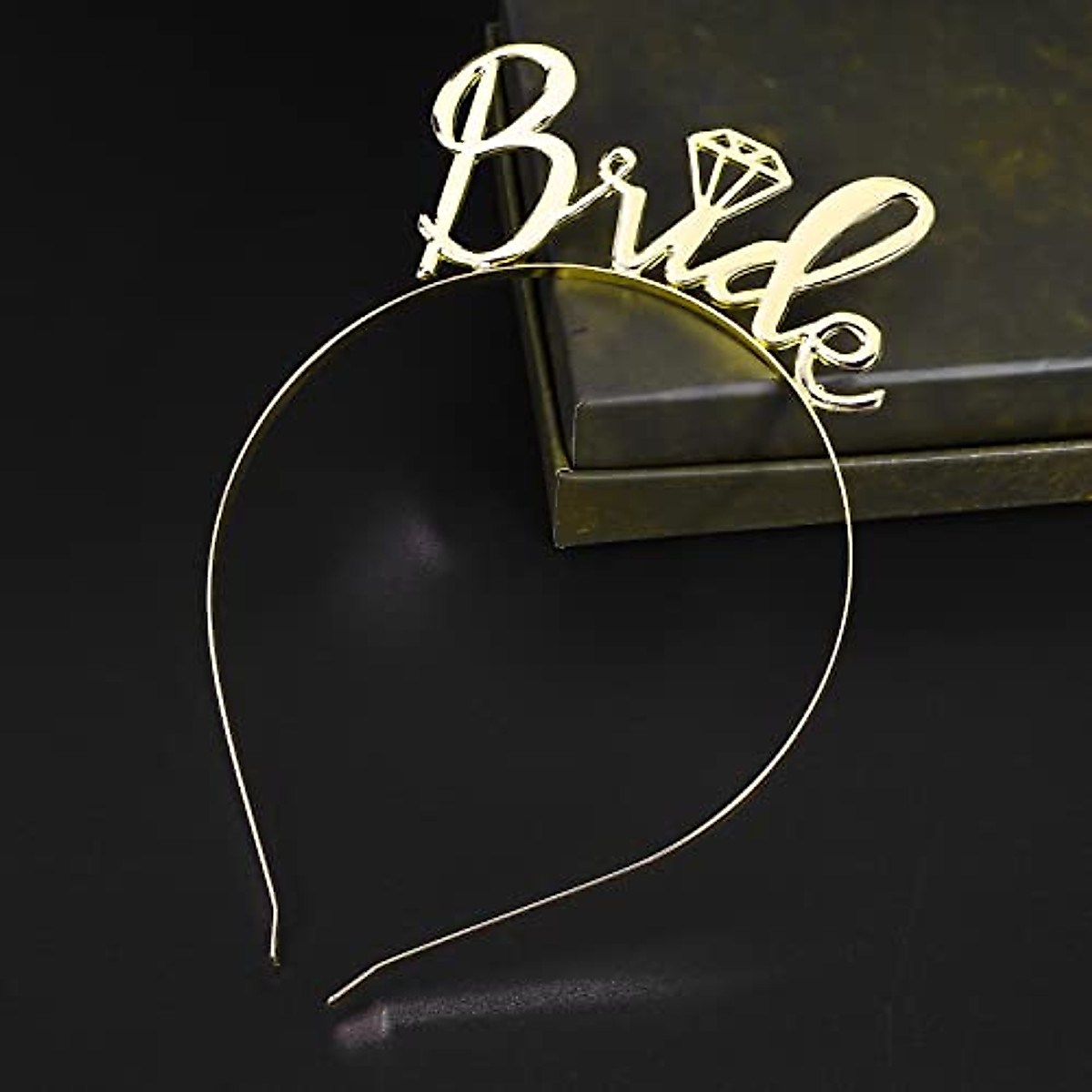 3pcs Bachelorette Party Accessories Set Include Bride to Be Sash and Veil with Bride Tiara Bridal Decoration Accessories for Bride Bachelorette Hen Night Party