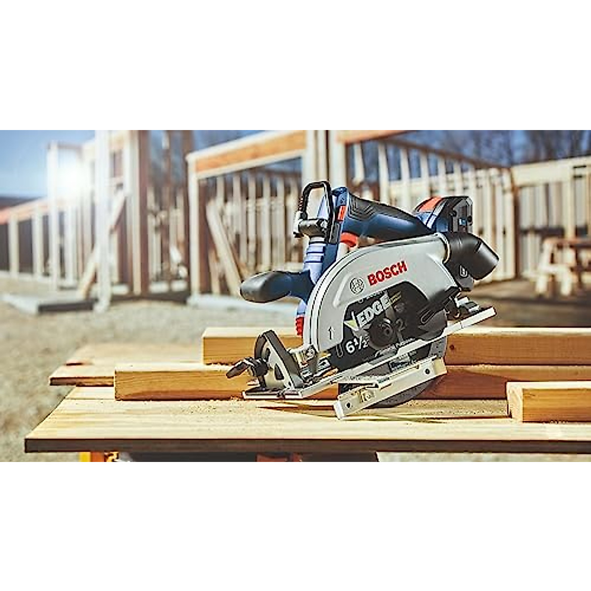 BOSCH GKS18V-22LB25 18V Brushless Blade-Left 6-1/2 In. Circular Saw Kit with (2) CORE18V 4 Ah Advanced Power Batteries
