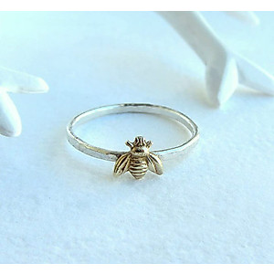 WDIYIEETN Cute Gold Tiny Honey Bee Ring Jewelry Wedding Band Thin Finger Ring Animal Lucky Honey Bee Knuckle Ring for Women (10)