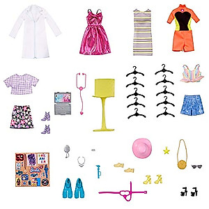 Barbie Dream Closet Playset with 30+ Clothes and Accessories Including 5 Outfits, Plus Mirror, Desk and Rotating Rack
