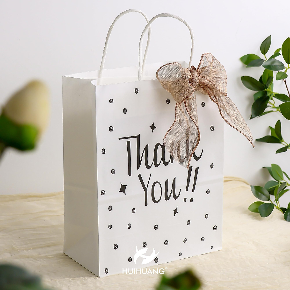 HUIHUANG Rose Gold Wired Ribbon Wavy Metallic Wired Ribbon 2-1/2 inch Wide Crinkle Wire Ribbon for Gift Wrapping Basket Wreaths Bows Making Home Decor DIY Crafts Christmas Tree Top Bows -10 Yards