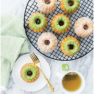 Nordic Ware Platinum Collection Anniversary Bundtlette Pan