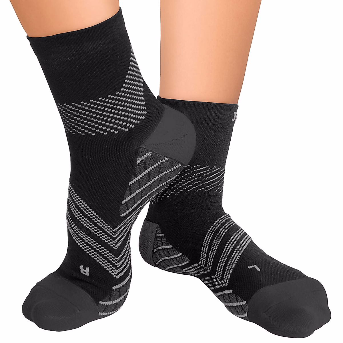 TechWare Pro Plantar Fasciitis Sock – Therapy Grade Targeted Cushion Compression Socks Men & Women. Ankle Brace Foot Sleeve & Arch Support for Achilles Tendonitis & Heel Pain Relief (Blk/Gry SML)