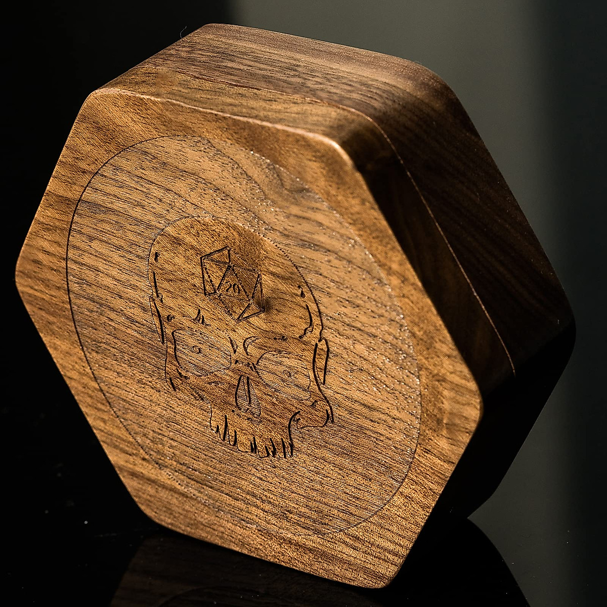 UDIXI Wooden Dice Box Skull Pattern, Walnut Dice Case with Magnetic Lid for Storage 7-Die Polyhedral Dice Set, Easy Carring, DND Gift (Hexagon)