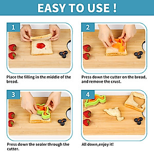 Sandwich Cutter and Sealer Set, 3 Pcs Bread Decruster Sandwich Mold Dinosaur Heart and Circle Shapes Pancake Maker DIY Sandwich Cutters for Kids Boys