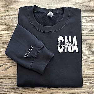NAZENTI Nurse Sweatshirt, Custom Name Certified Nursing Assistant Shirt, Personalized Name CNA Sweatshirt, Nurse Crewneck Sweatshirt, Custom Nursing Assistant Shirt, Gift For CNA, CNA Grad Gifts