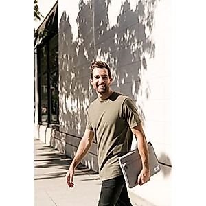 Solo Re:Focus 15.6 Inch Laptop Sleeve, Grey