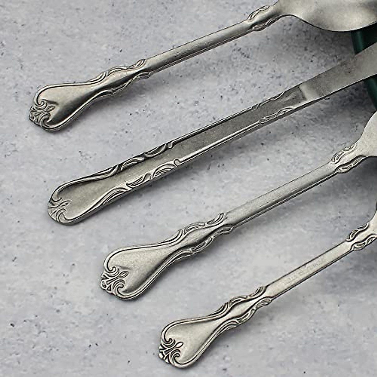Silverware Set for 8 Flatware Cutlery Unique Retro Luxury Stainless Steel Tableware Utensil Set Knives Forks Spoons,Dinnerware Sets for Party Kitchen 40-piece