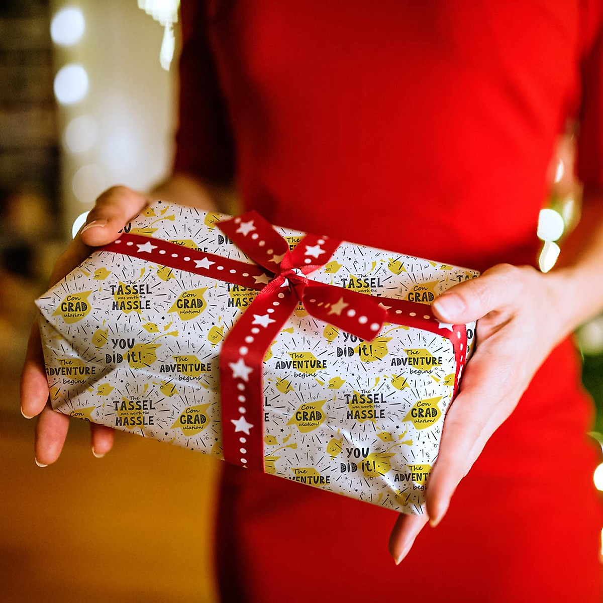 KKBES 100 PCS Graduation Wax Paper Sheets, Graduation Candy Wrappers, Graduation Party Supplies for Gift Wrapping Candy Fast Food Baking, 2 Sizes