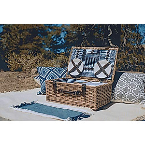 PICNIC TIME Belmont Picnic Basket for 4 - Wicker Picnic Baskets - 4 Person Picnic Set, Navy Blue & White Stripes