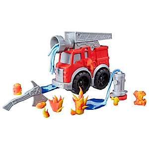 Play-Doh Wheels Fire Engine Playset with 2 Non-Toxic Modeling Compound Cans Including Water and Fire Colors, Firetruck Toy for Kids 3 and Up