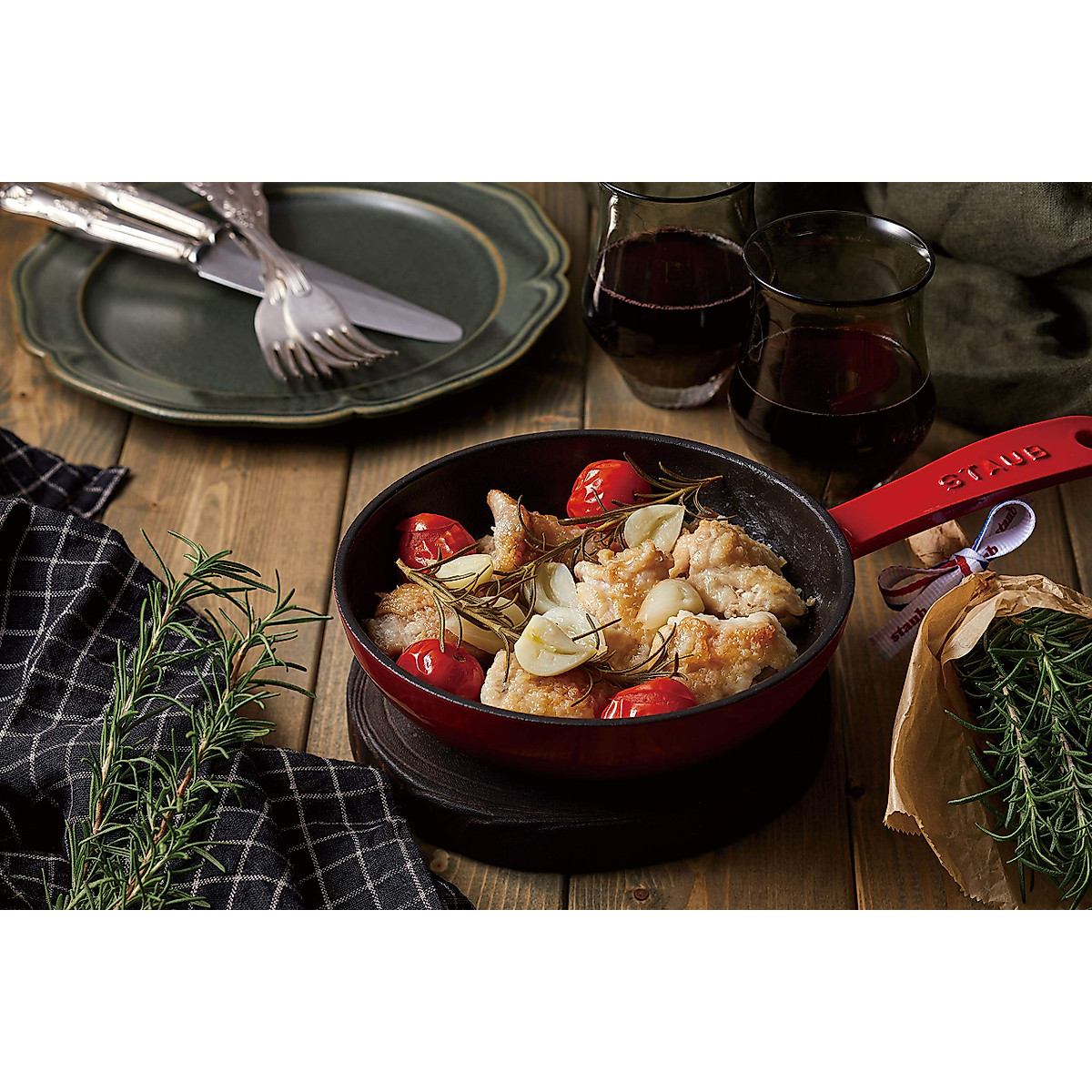 staub Skillet 40501-145 Skillet Gray 6.3 inches (16 cm) Frying Pan, Enameled Casting, Iron, Induction Compatible, Japanese Authentic Product