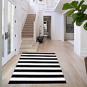 BOTTALIVE Black and White Striped Outdoor Rugs 35.5'' x 59'' Front Porch Rug Cotton Hand-Woven Area Rug for Layered Door Mats, Farmhouse, Entry Way, Welcome Door Mat