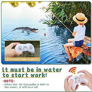 GearRoot Remote Control Crocodile Boat Toy 1:18 Scale High Simulation RC Crocodile for Swimming Pool Bathroom Great Gift RC Boat Alligator Toys for 6+ Year Old Boys and Girls