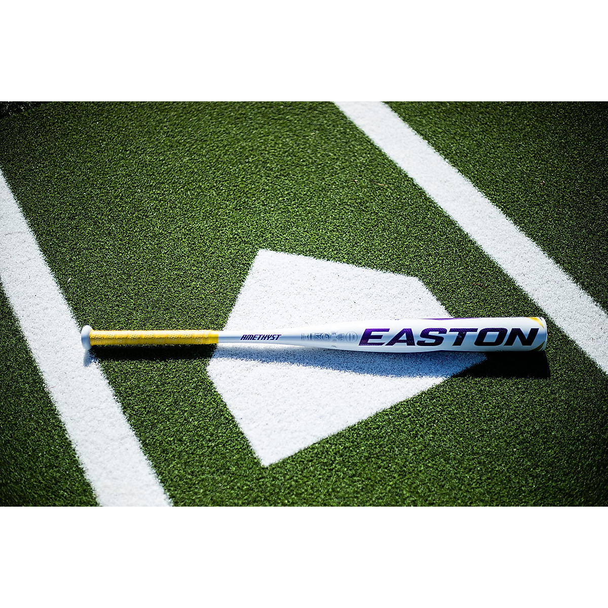 Easton | AMETHYST Fastpitch Softball Bat | -11 | 30"