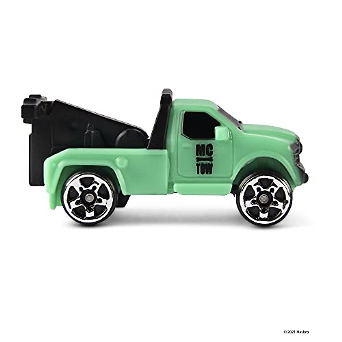 Micro Machines Medium Transforming Playset, Gas N Dash - Expanding Playset with Included Exclusive Vehicle - Toy Cars for Kids and Collectors - Collect Them All