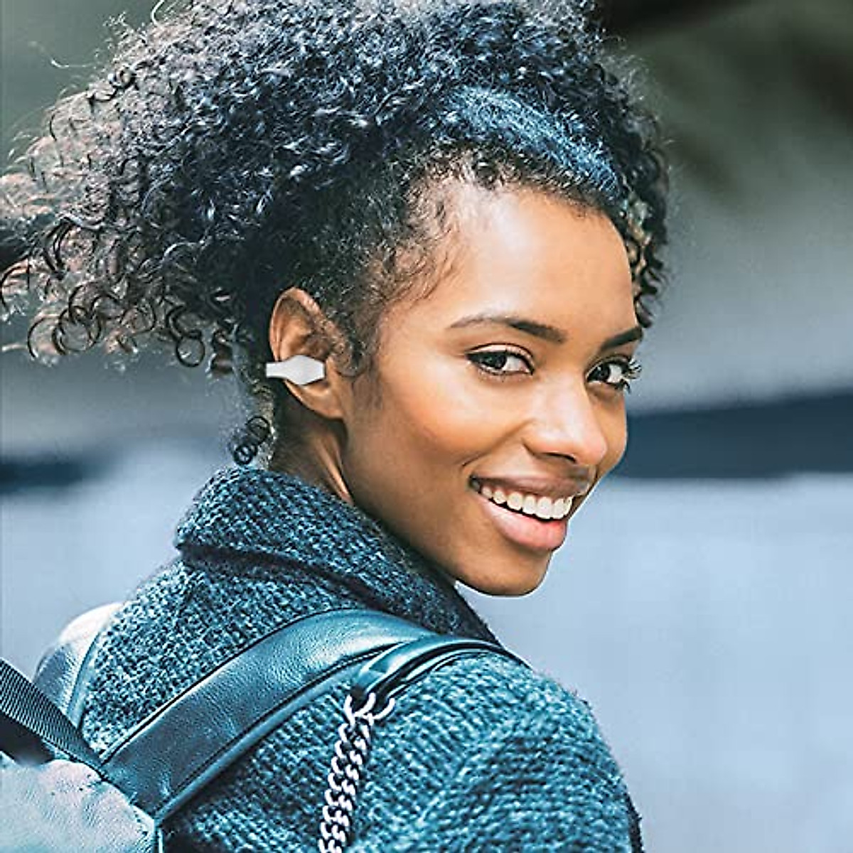 Fvkzv Open Ear Headphones,Wireless Bluetooth Earbuds,Sport Earbuds,Bluetooth 5.2 Clip-on Earphones,32 Hours Playtime with Case, Workout Headphones (Pure White, LED Display)