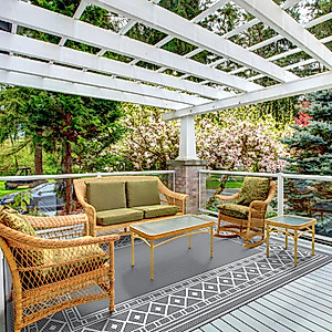 GENIMO Outdoor Rug 5'x8' for Patio Clearance, Reversible Plastic Straw Outdoor Area Carpet Waterproof, Camping Outside Mat for Outdoor Decor, RV, Deck, Camper, Balcony,Picnic Grey & White