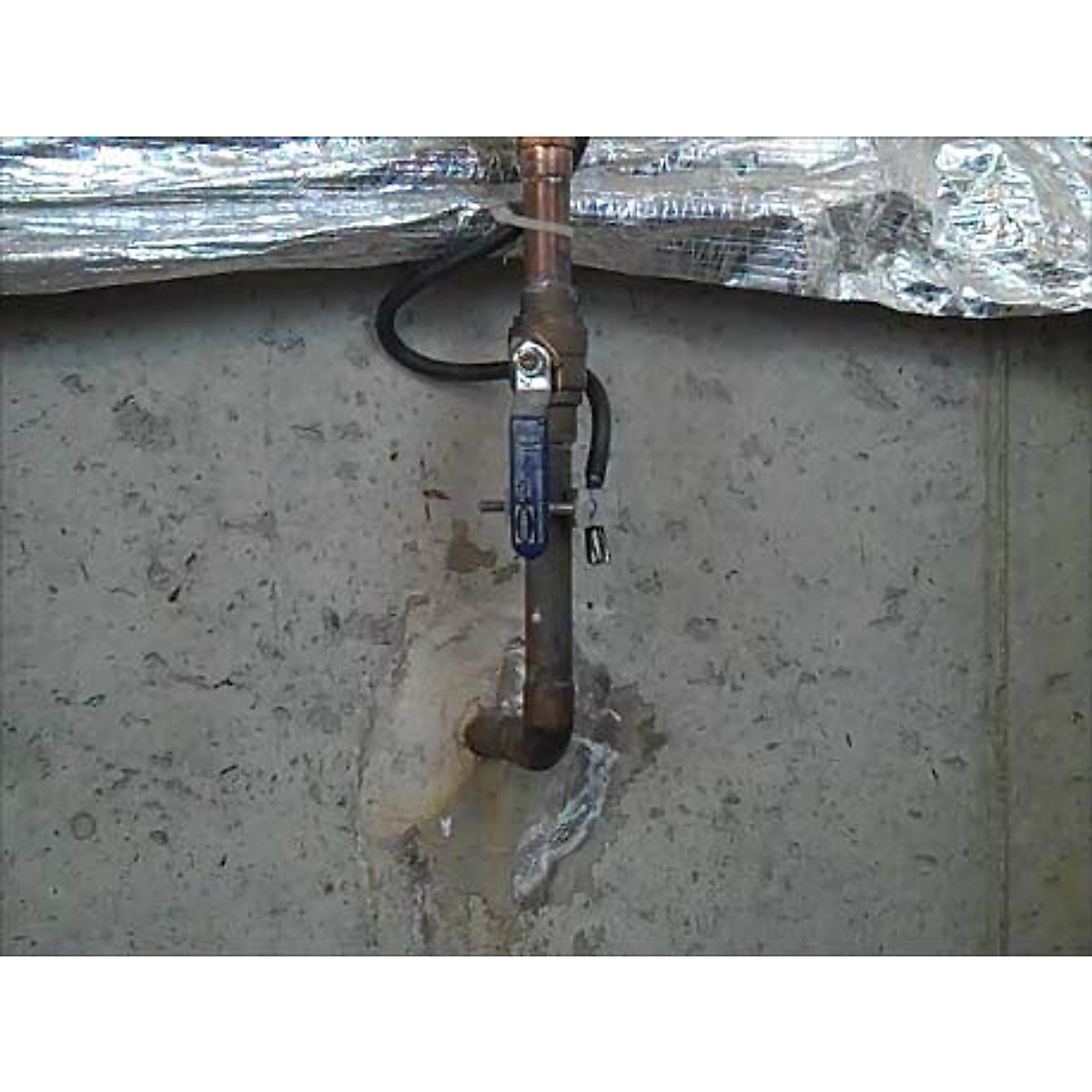 Waterline, Pipe and Penetration Leak Kit-Stop Leaks Around The Water Supply Line of Your Home. for Concrete Basement Walls