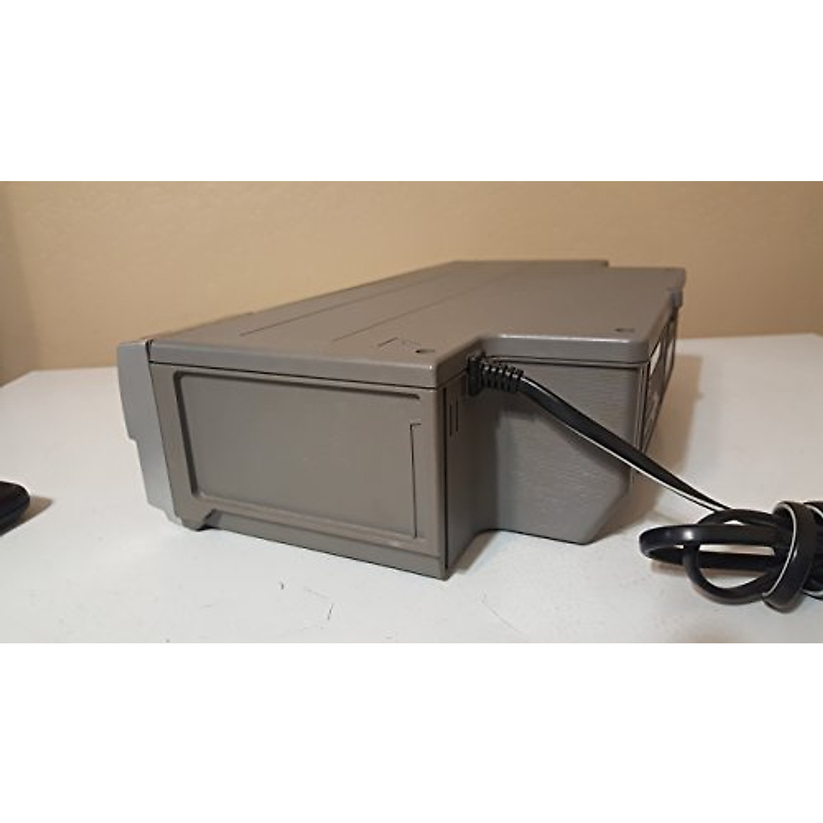 Emerson EWV403 4-Head Video Cassette Recorder with On-Screen Programming Display