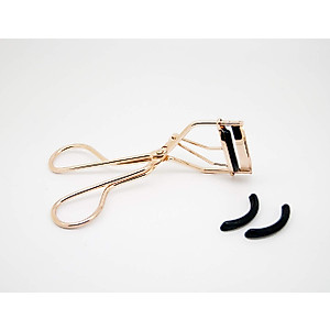 EMILYSTORES Professional Makeup Tool for Eyelashes with 2 Replacement Silicone Refill Pads Pinch Pain Free Metal Eyelash Curler 1PC, Golden Color