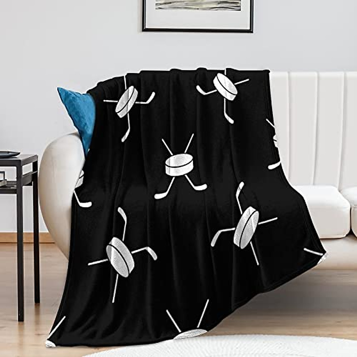 Flannel Blanket Black White Hockey Fleece Blanket Super Soft Throw Blanket for Couch Bed Sofa-Machine Washable 60"x80"