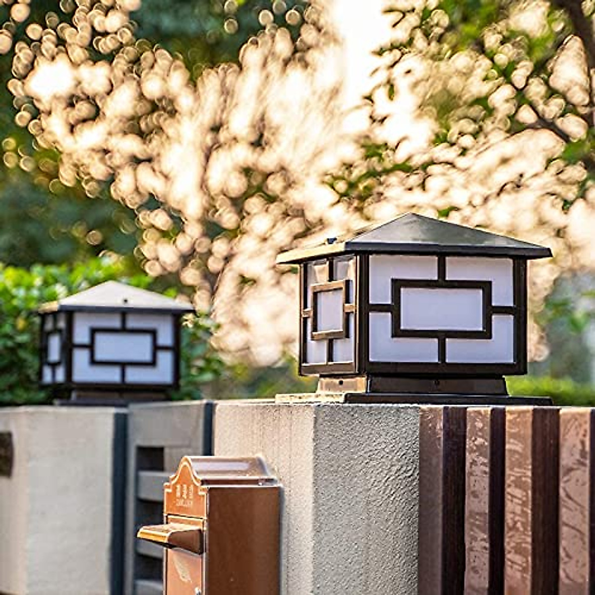 Wylolik Pillar Lights Outdoor, Patio Waterproof Column Lamp Villa Garden Courtyard Fence Deck Stigma Lamps Square E27 Pedestal Lantern Exterior Rainproof Pathway Lighting