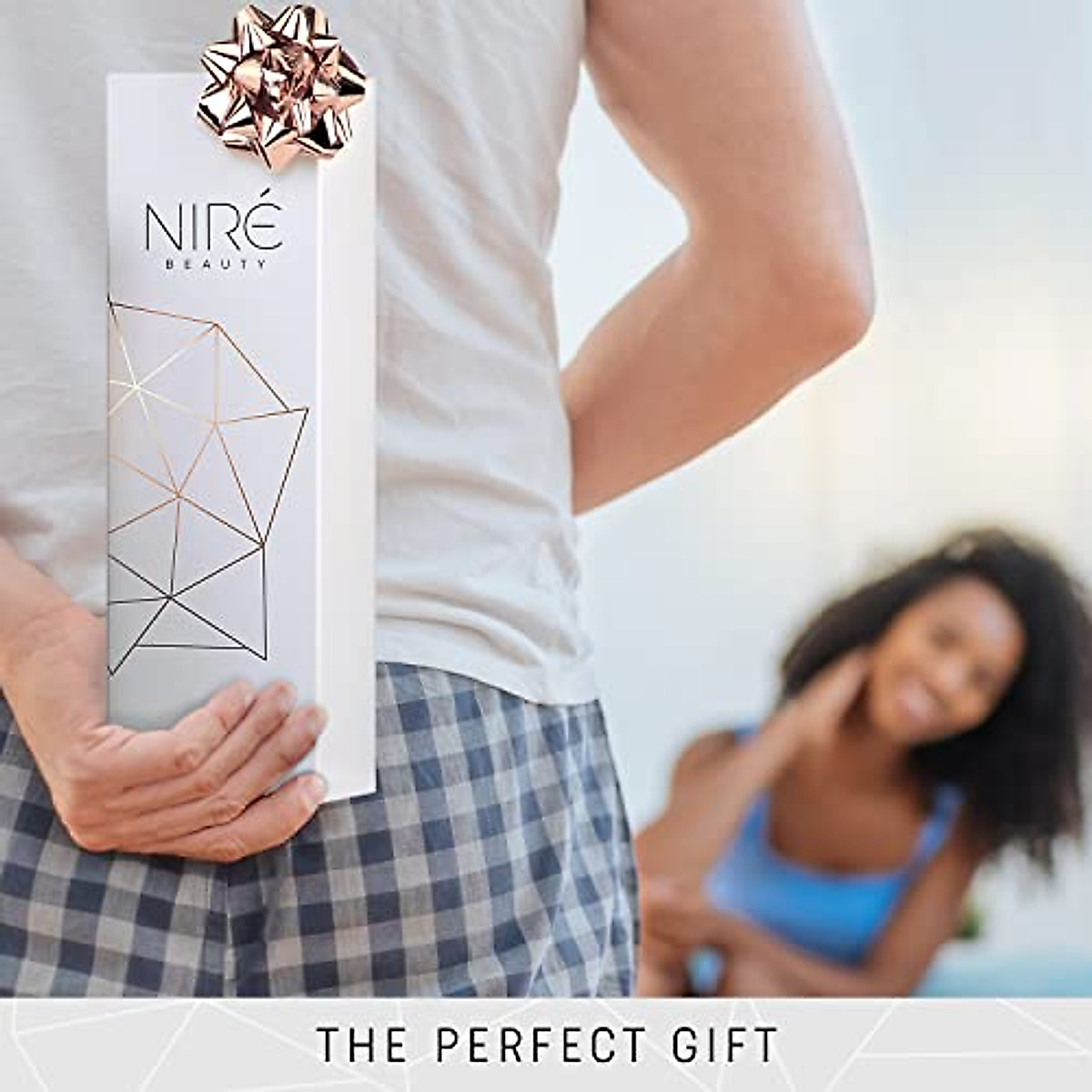 Niré Beauty 15piece Award Winning Professional Makeup Brush Set: Vegan Makeup Brushes with Case, Makeup Sponge, Brush Cleaner, Guide, Gift Box