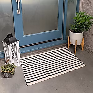 LEEVAN Black and White Striped Rug Doormat 24"x35" Washable Front Porch Rug Farmhouse Layered Door Mats Outdoor Cotton Hand Woven Throw Carpet for Entryway/Front Steps/Bathroom/Home Entrance