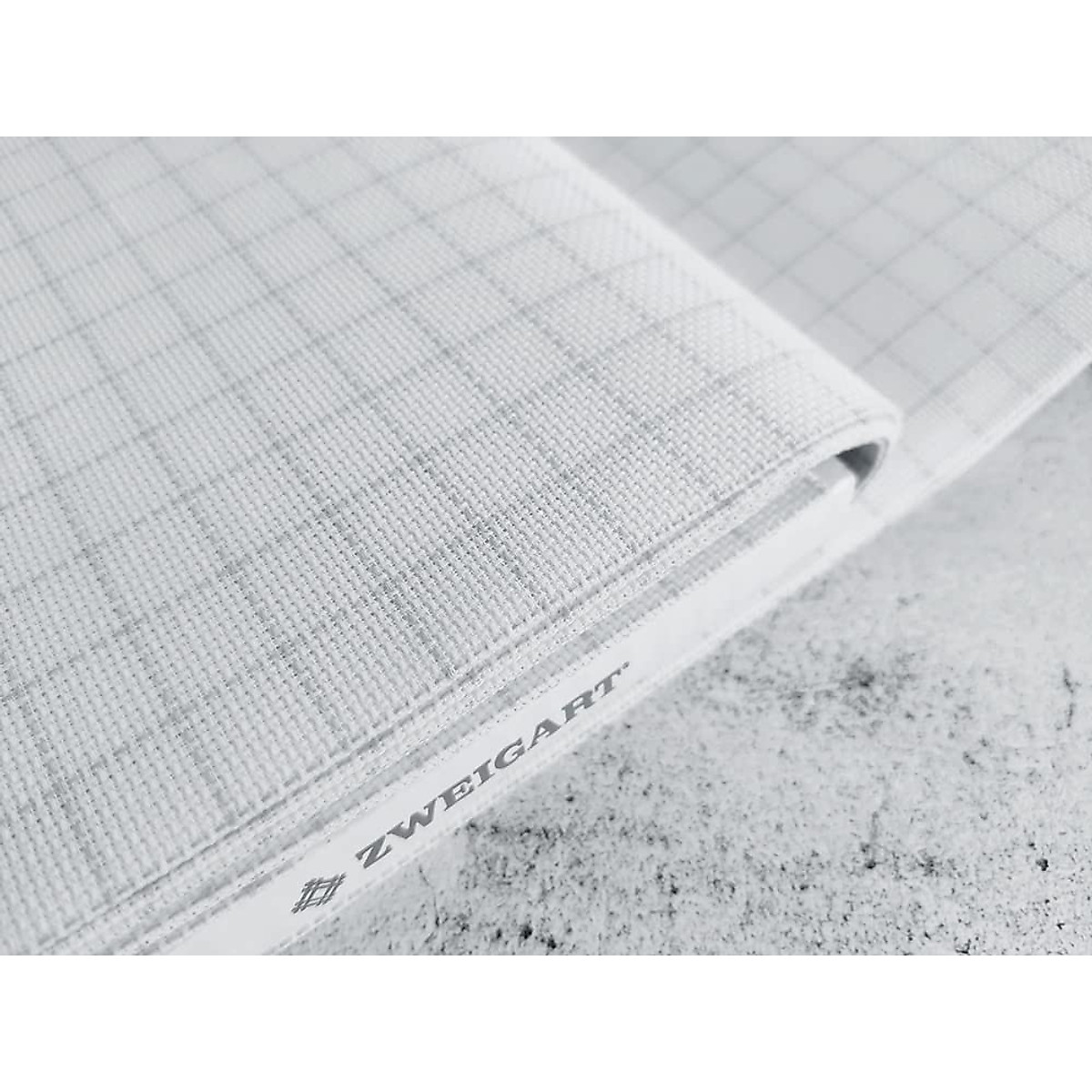 Aida Easy Count Cotton Embroidery Cloth White (44"x39" - 14 Mesh)