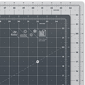 Arteza 24"x36" Cutting Mat with Grid & Non Slip Surface, Self Healing Cutting Mat for Fabric, Paper, Vinyl, Plastic, Craft Supplies for Quilting, Sewing, Scrapbooking