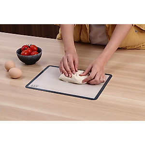 Silicone Baking Mats Set of 5 + 1 Spatula - 100% Non-Stick Reusable Food Safe Liners, Baking Sheets For Oven, Macaron