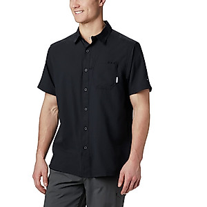 Columbia Men's Standard Slack Tide Camp Shirt, Black, Large