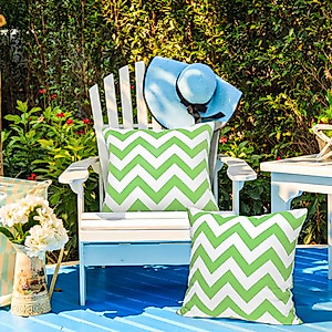 Lewondr Outdoor Throw Pillow Covers 18×18 Inch, 2 Pack Waterproof Striped Throw Pillow Cases, Decorative Outdoor Couch Pillow Covers for Cushion Patio Porch Farmhouse Garden Balcony, Green & White