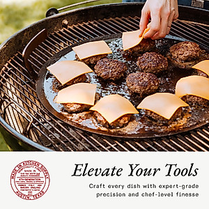 Made In Cookware - Seasoned 17" Round Carbon Steel Griddle - (Like Cast Iron, but Better) - Professional Cookware - Crafted in Sweden - Induction Compatible