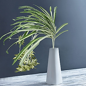 YINKUU Artificial Chlorophytum Silk Flowers, Artificial Flowers Plant Fake Greenery Faux Plant Hanging Ivy Green Leaves Bonsai Wall Hanging Plants for Home Garden Office Wedding Decoration