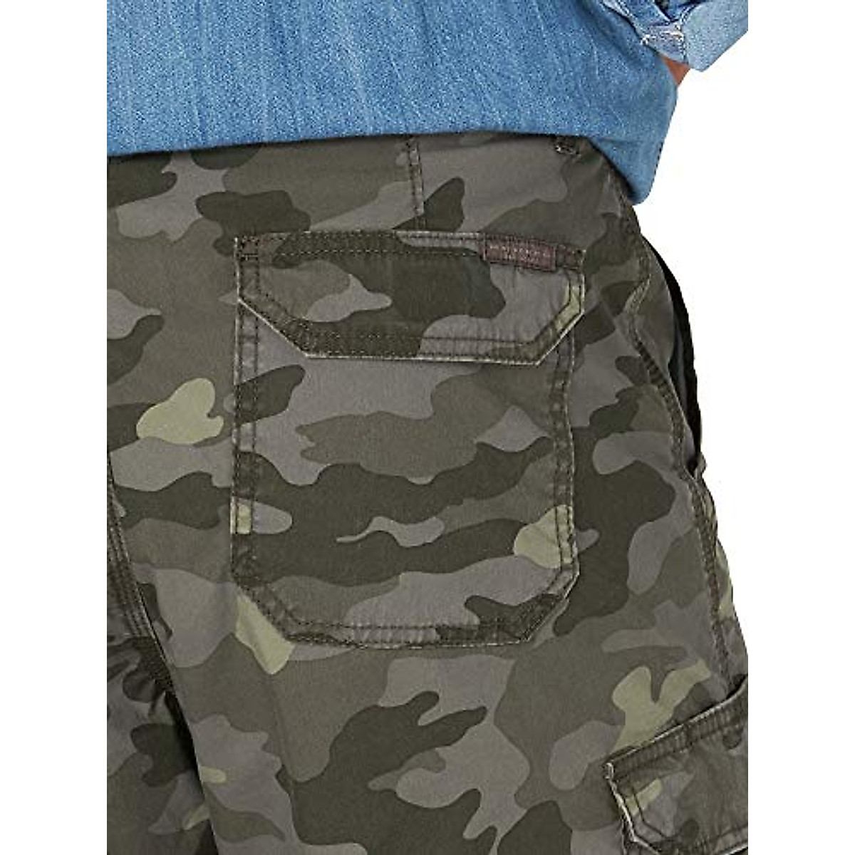 Lee Men's Extreme Motion Crossroad Cargo Short, Woodland Camo, 42