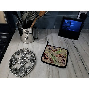 Caroline's Treasures 8735PTHD Pine Cones Pair of Pot Holders Kitchen Heat Resistant Pot Holders Sets Oven Hot Pads for Cooking Baking BBQ, 7 1/2 x 7 1/2