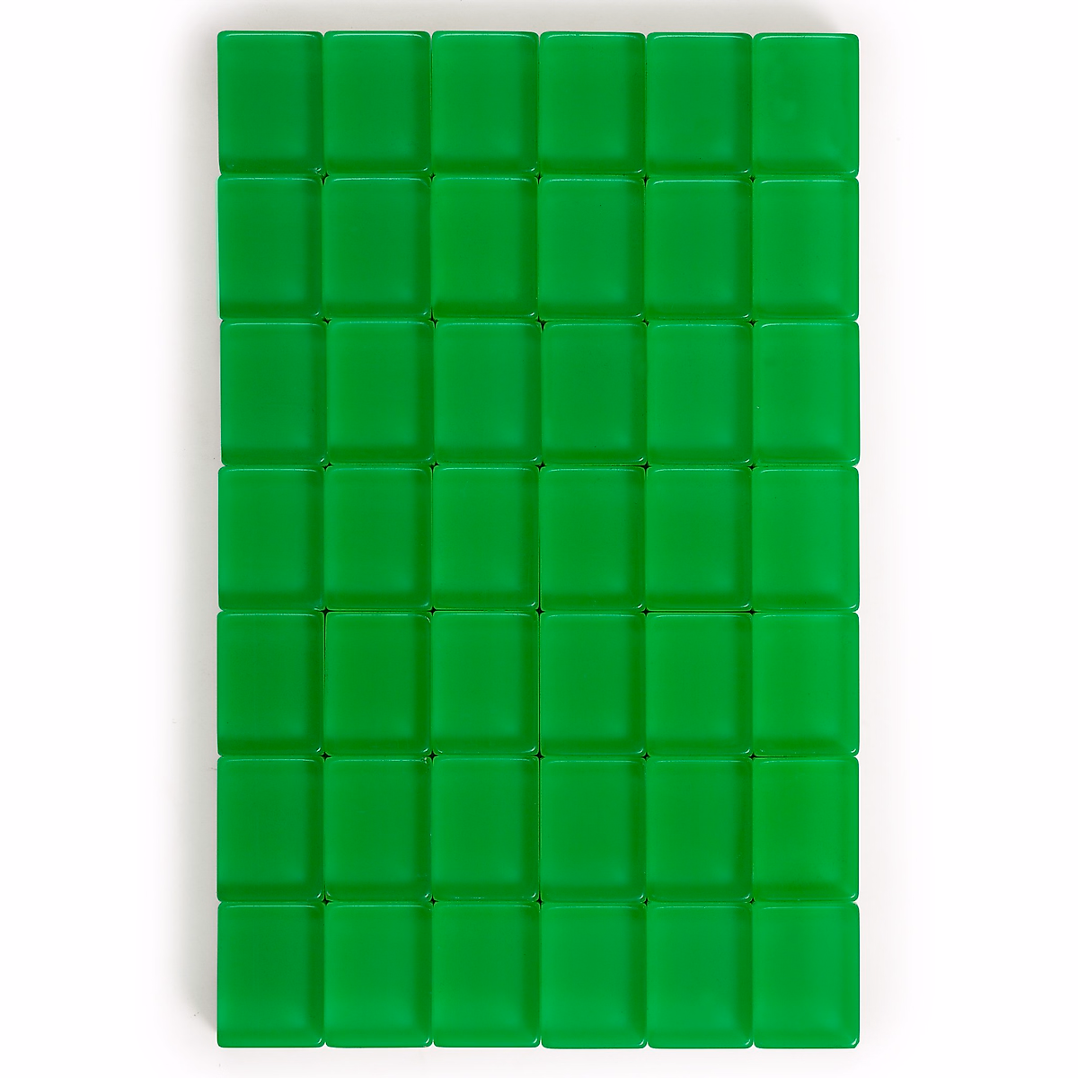 Yellow Mountain Imports Classic Chinese Mahjong Game Set, Emerald with 148 Medium-Size Translucent Green Tiles and Wooden Case