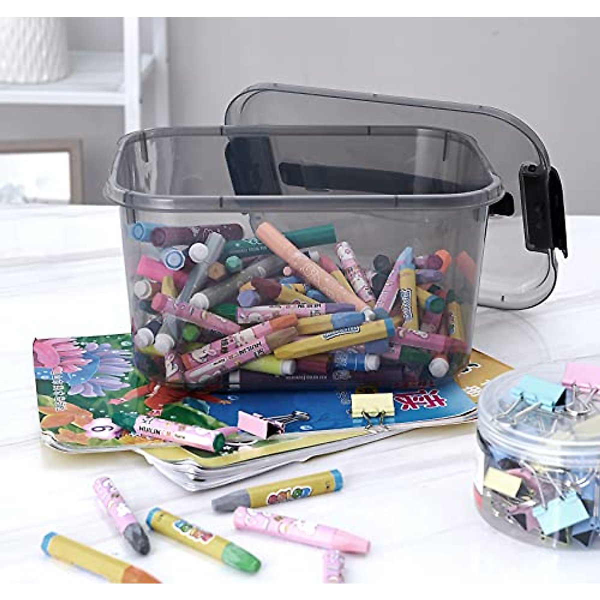 JUJIAJIA 5.5 Quart Black Clear Storage Latch Bins with Lids/Handle, 6-Pack Plastic Lidded Home Storage Organizing Latch Box
