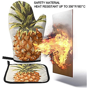 Vintage Pineapple Oven Mitt and Pot Holder Kitchen Set of 2: Heat Resistant Oven Mittens and Hot Pads Potholders for Kitchen