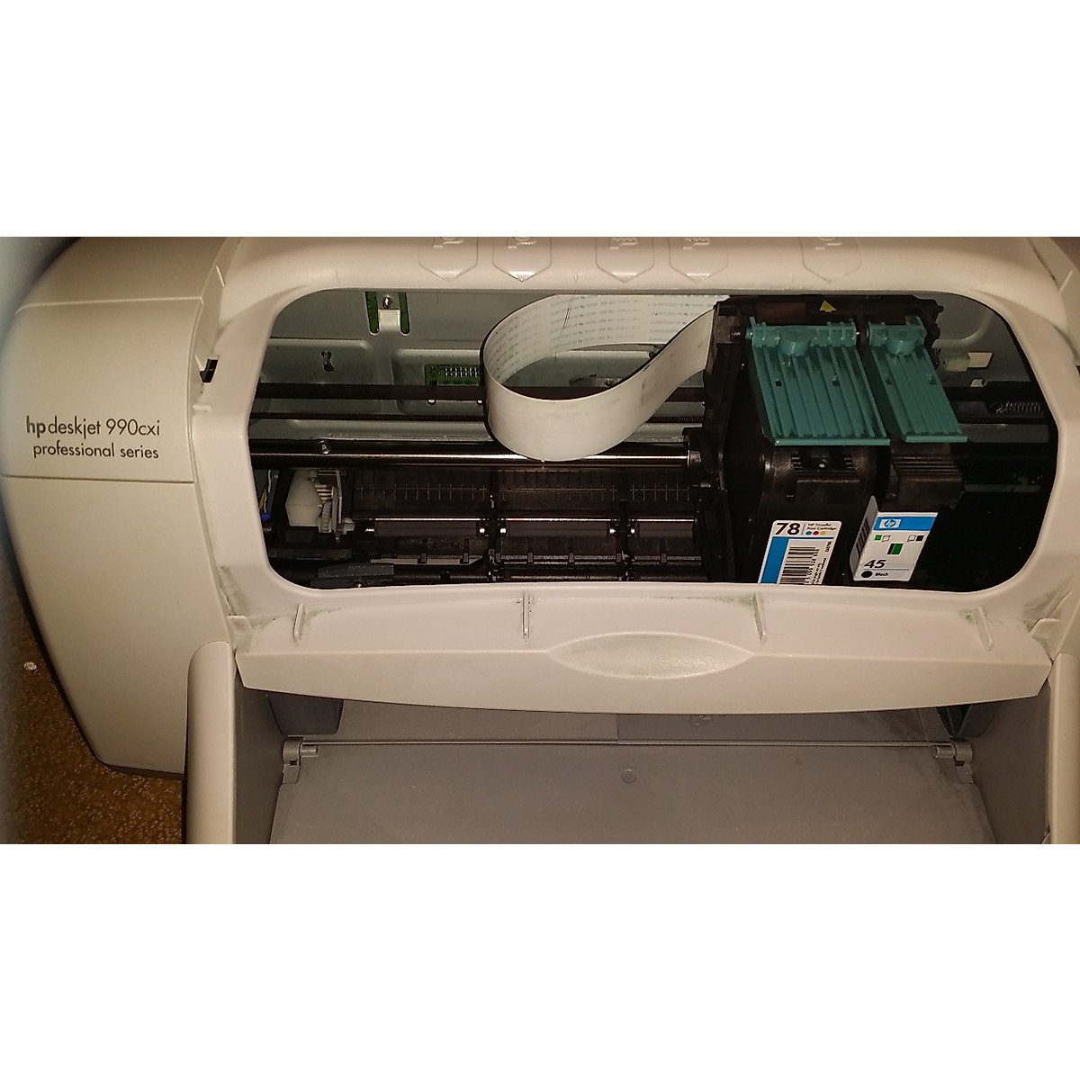 HP - DESKJET 990Cxi PROFESSIONAL SERIES - C6455A [Office Product]