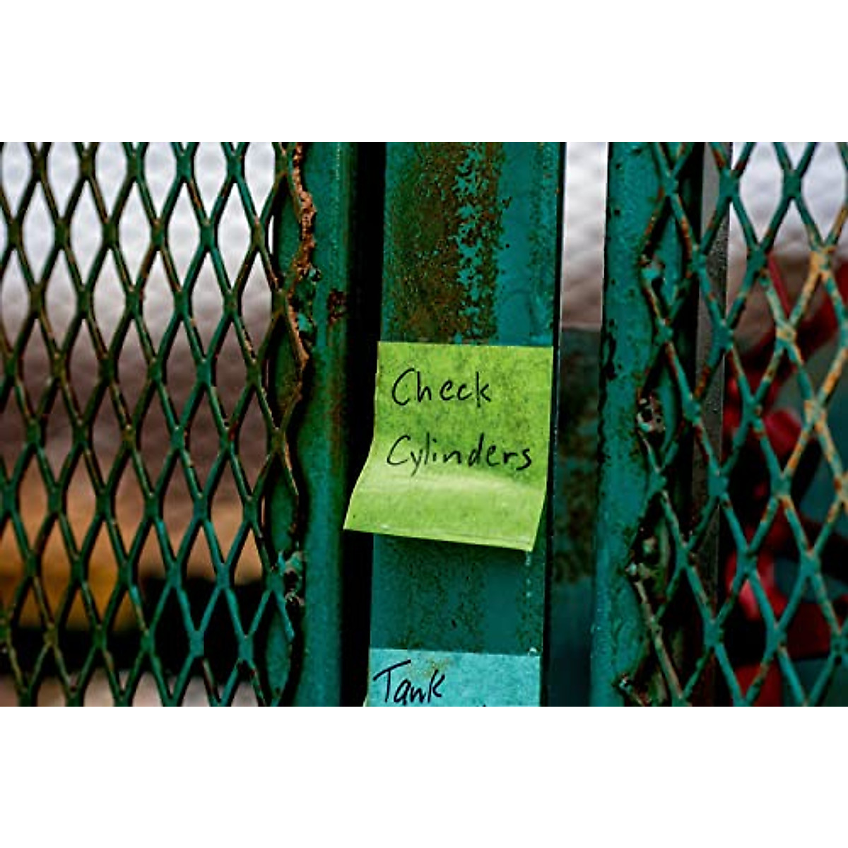 Post-it Extreme Notes, Works outdoors, Works in 0 - 120 degrees Fahrenheit, Sticks where other notes can't, Green, 3 in x 3 in, 3 Pads/Pack, 45 Sheets/Pad (EXTRM33-3TRYGN) (EXTRM33-3TRYGN)