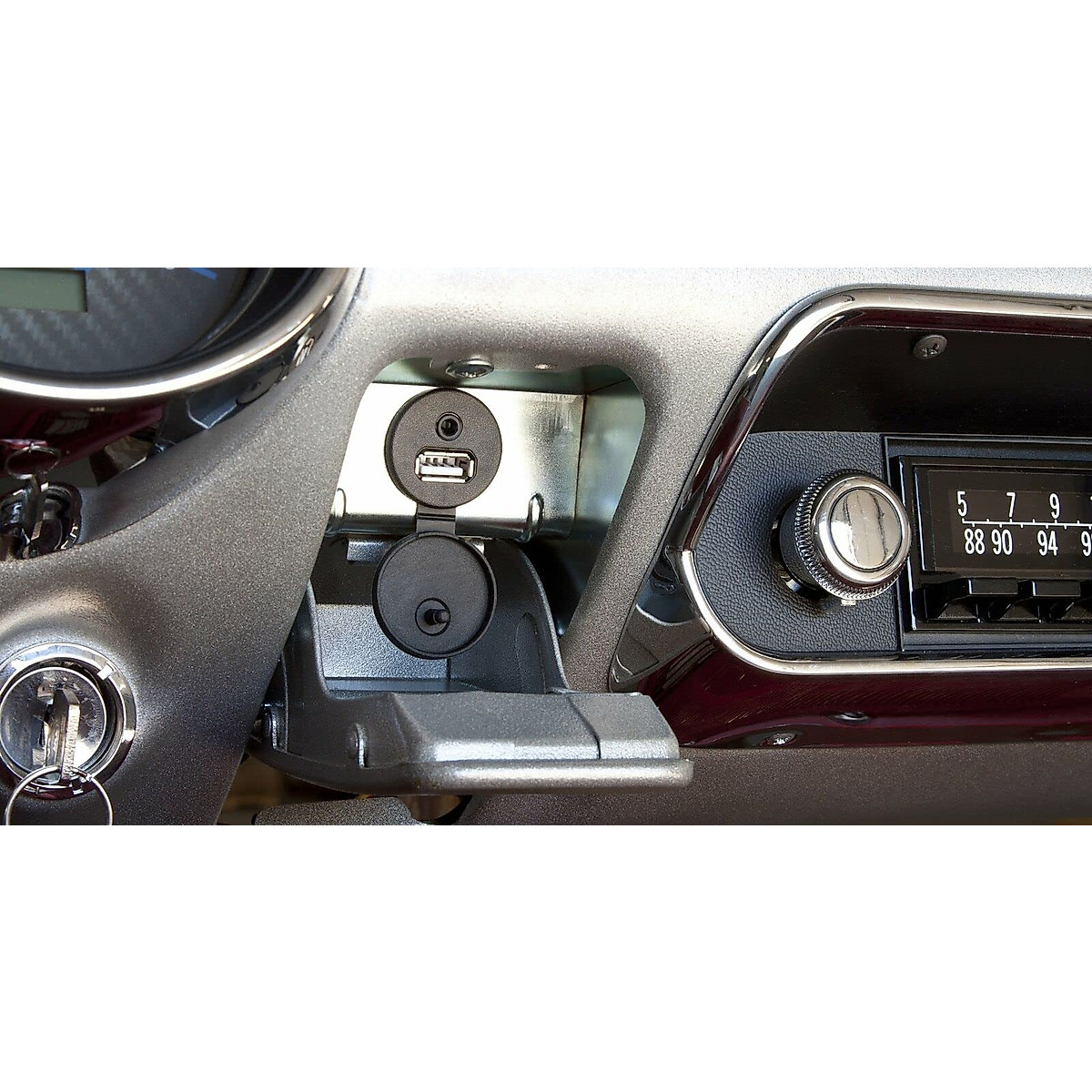 RetroSound USB-PORT USB/Auxiliary Extension Cable