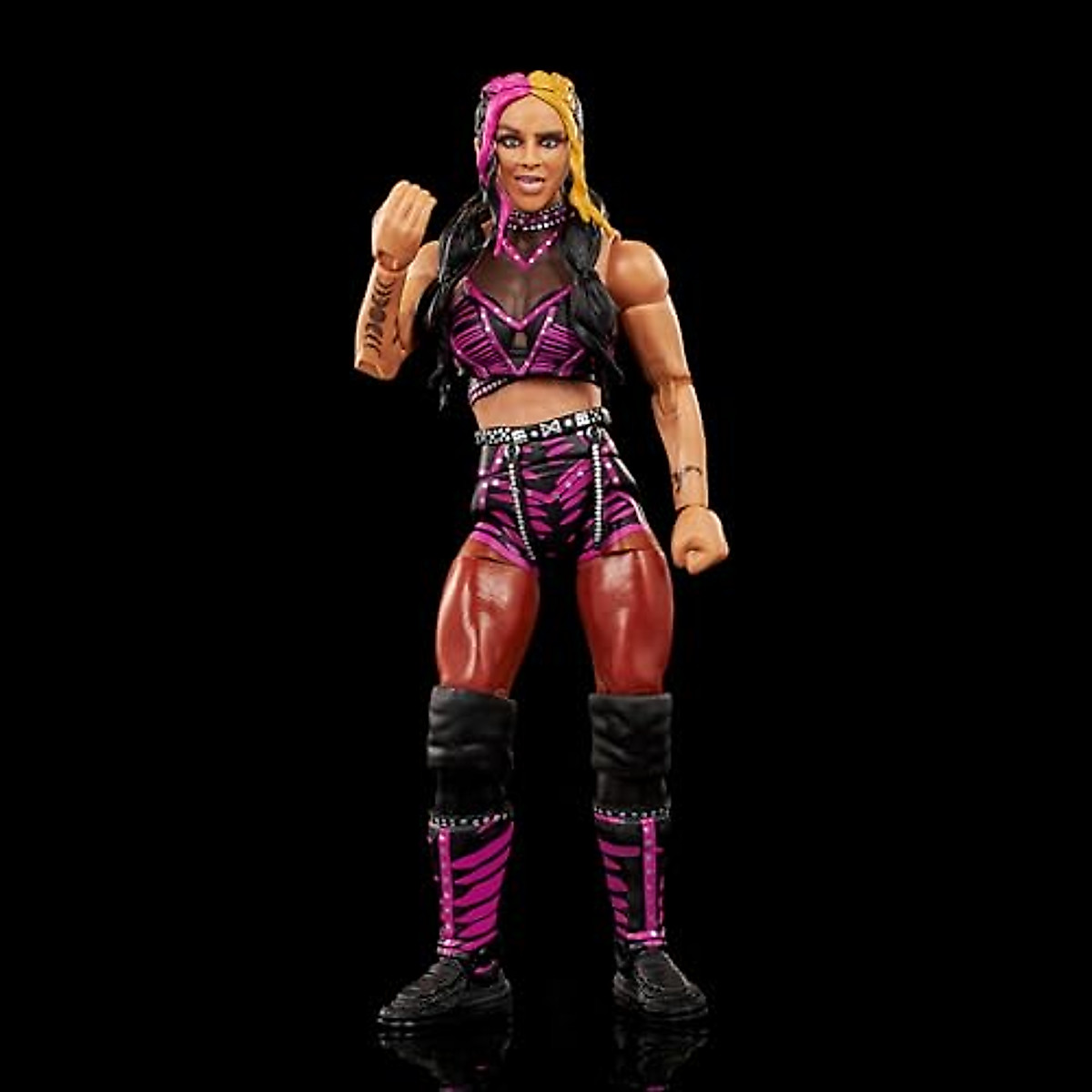 Mattel WWE Elite Collection Action Figure & Accessories, Series #104 Dakota Kai 6-inch Collectible with 25 Articulation Points & Swappable Hands