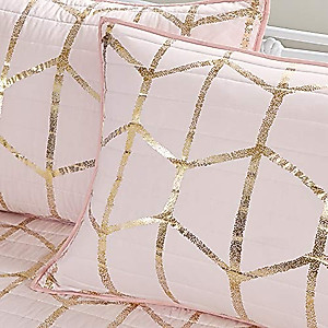 Intelligent Design Raina Cozy Daybed Cover Set - Microfiber Metallic Print Geometric Design, Modern All Season Bedding Set with Bedskirt, Matching Shams, Decorative Pillow, 39"x75", Blush 6 Piece